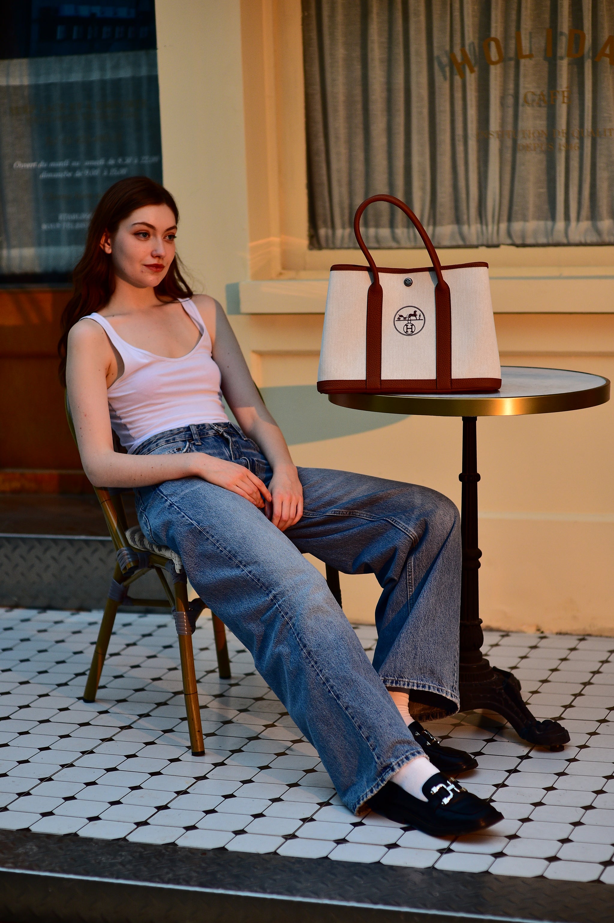 Tradition Reborn: Handcrafted Bags with a Modern Twist